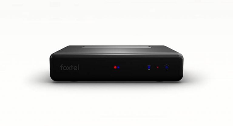 Foxtel unveils 4K with old school showbiz: Big screen, clear pictures