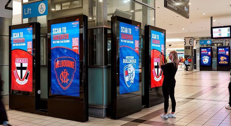 oOh!media experience lets AFL fans show their team colours