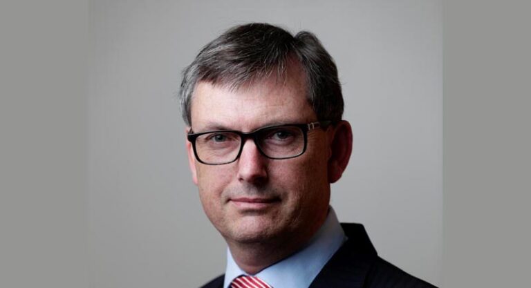 David Crowe crowned Federal Press Gallery Journalist of the Year