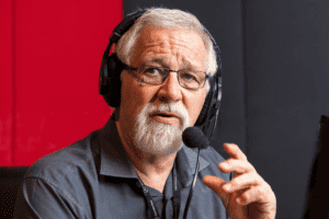 Neil Mitchell announces decision to quit 3AW live on morning show