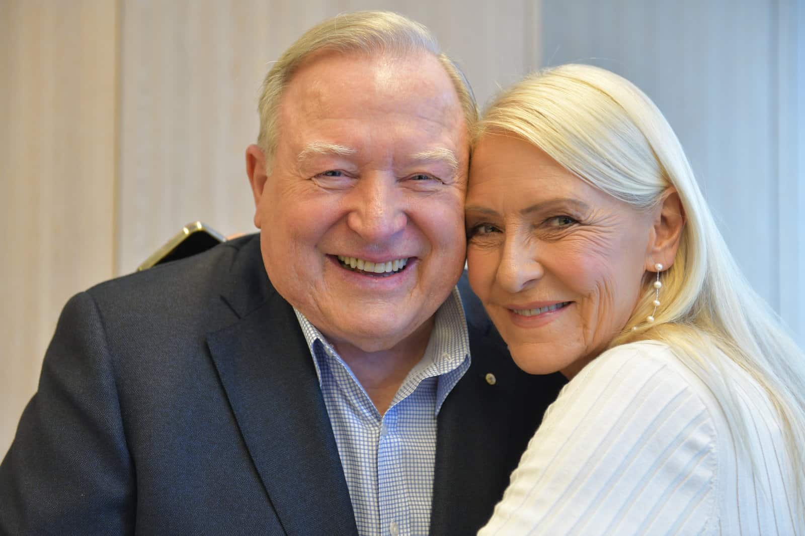 Boardroom lunch celebrates Peter Hitchener’s 50 years at Nine