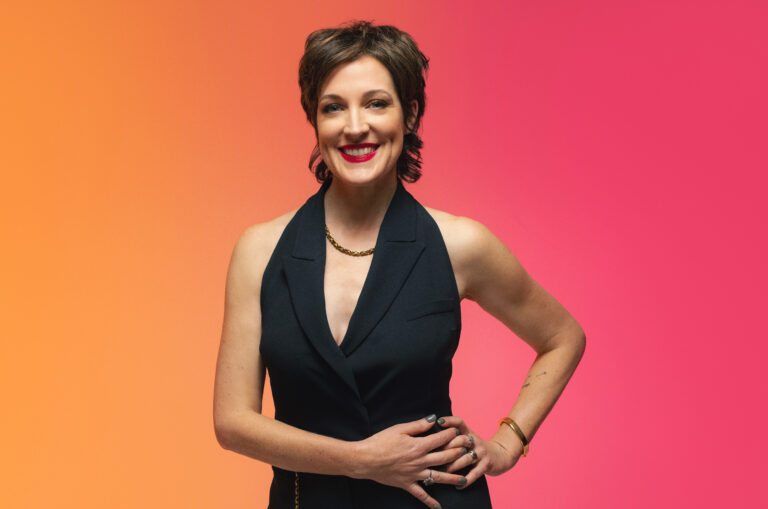 Jo Stanley back on the airwaves: Broad Radio now live