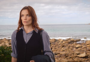 Return to Paradise TV Guide: Who’s Who at Dolphin Cove