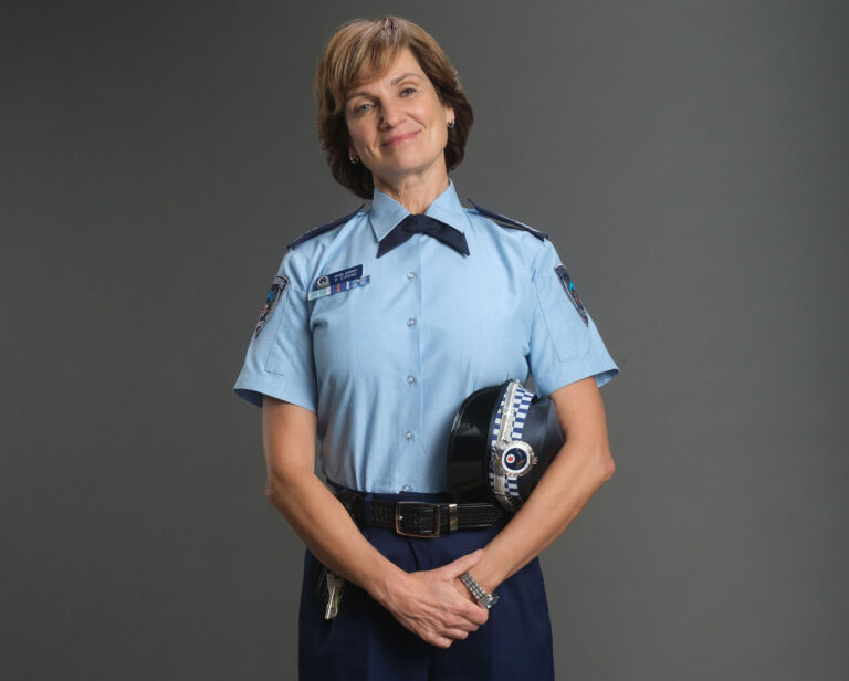 Return to Paradise TV Guide: Who’s Who at Dolphin Cove