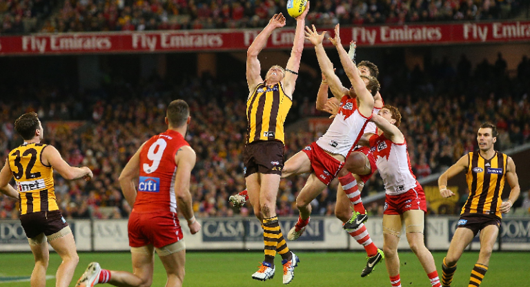 AFL commentator trade season: Fox Footy signs Seven analyst