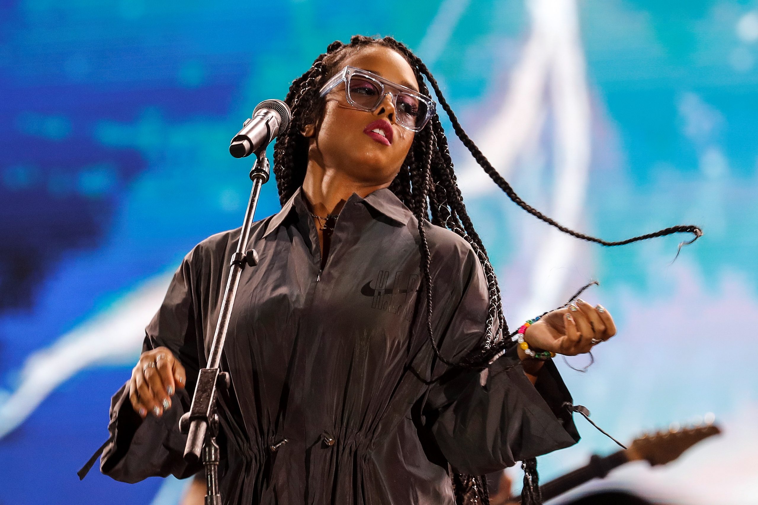 Finally, Research Proves Female Artists Are More Creative Than Men