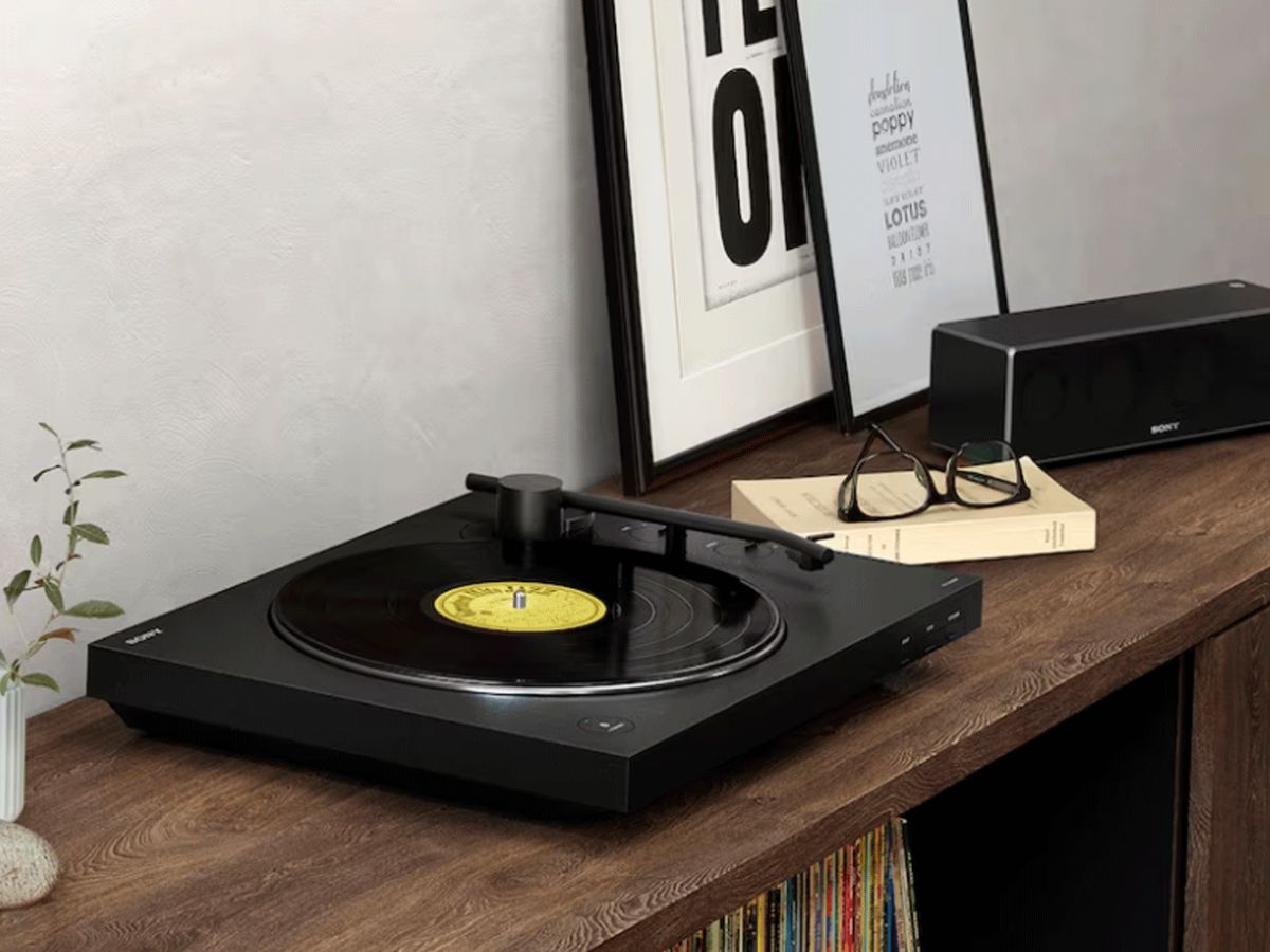 7 Tracks to Help You Conquer the Winter Blues