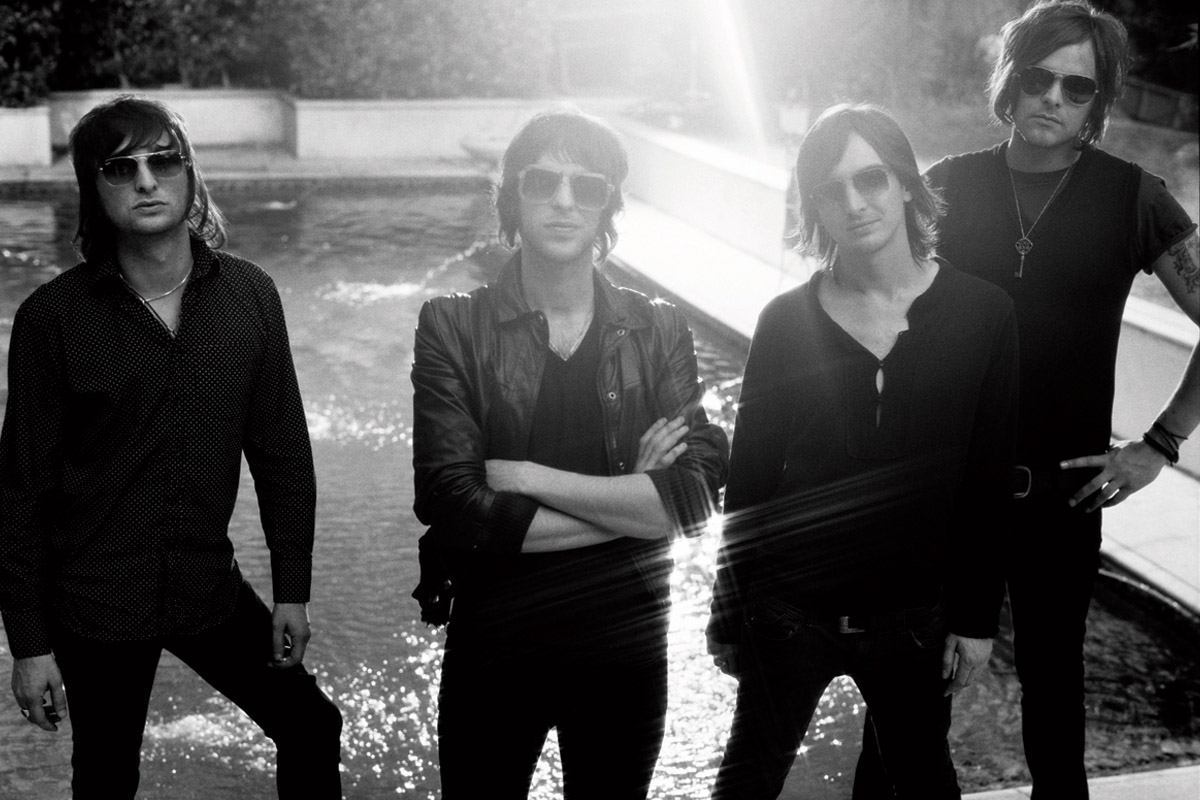 "Are You Gonna Be My Girl?" - Jet (2003) - Rolling Stone Australia