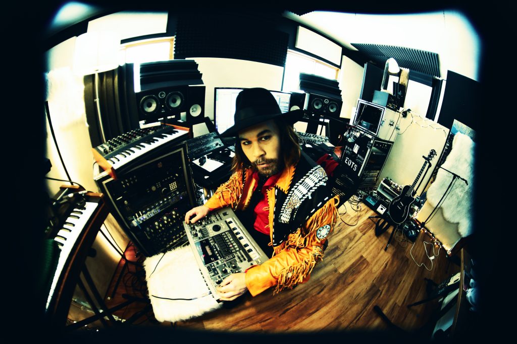 Luke Steele Interview: A Maverick Mind