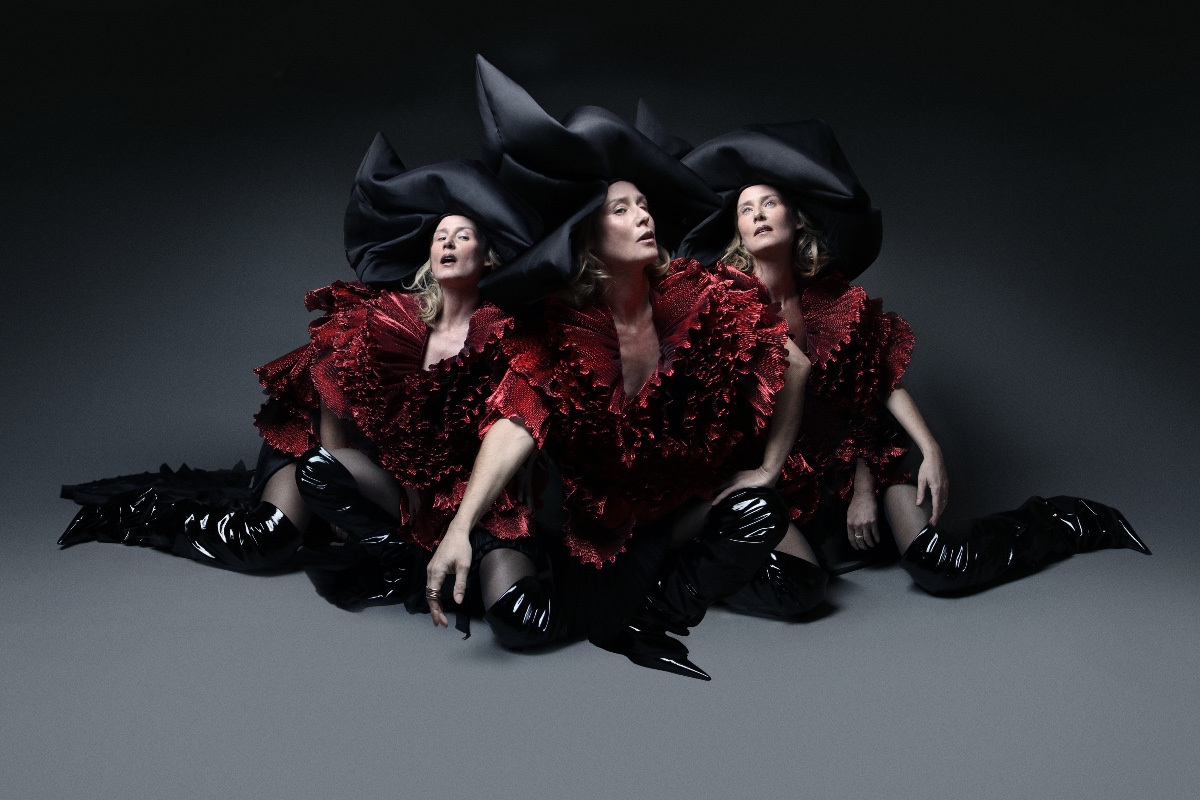 Róisín Murphy Discusses the Making of 'Hit Parade'