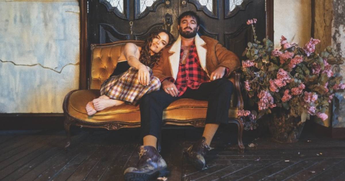Angus & Julia Stone Announce New Album 'Cape Forestier'