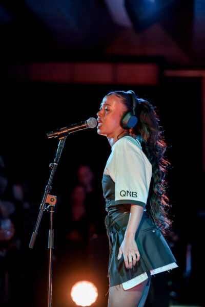 PHOTOS: Maina Doe @ VIVID Sydney Opera House