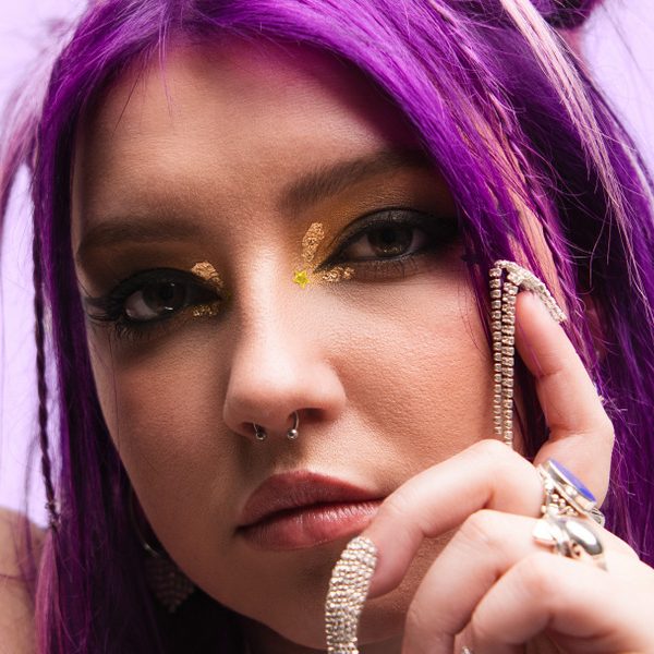 Ūla Signs With Flagrant Artist Management